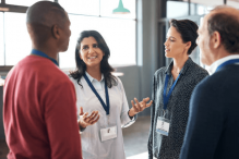 What to Wear to a Trade Show: A Complete Guide - Aplus Expo