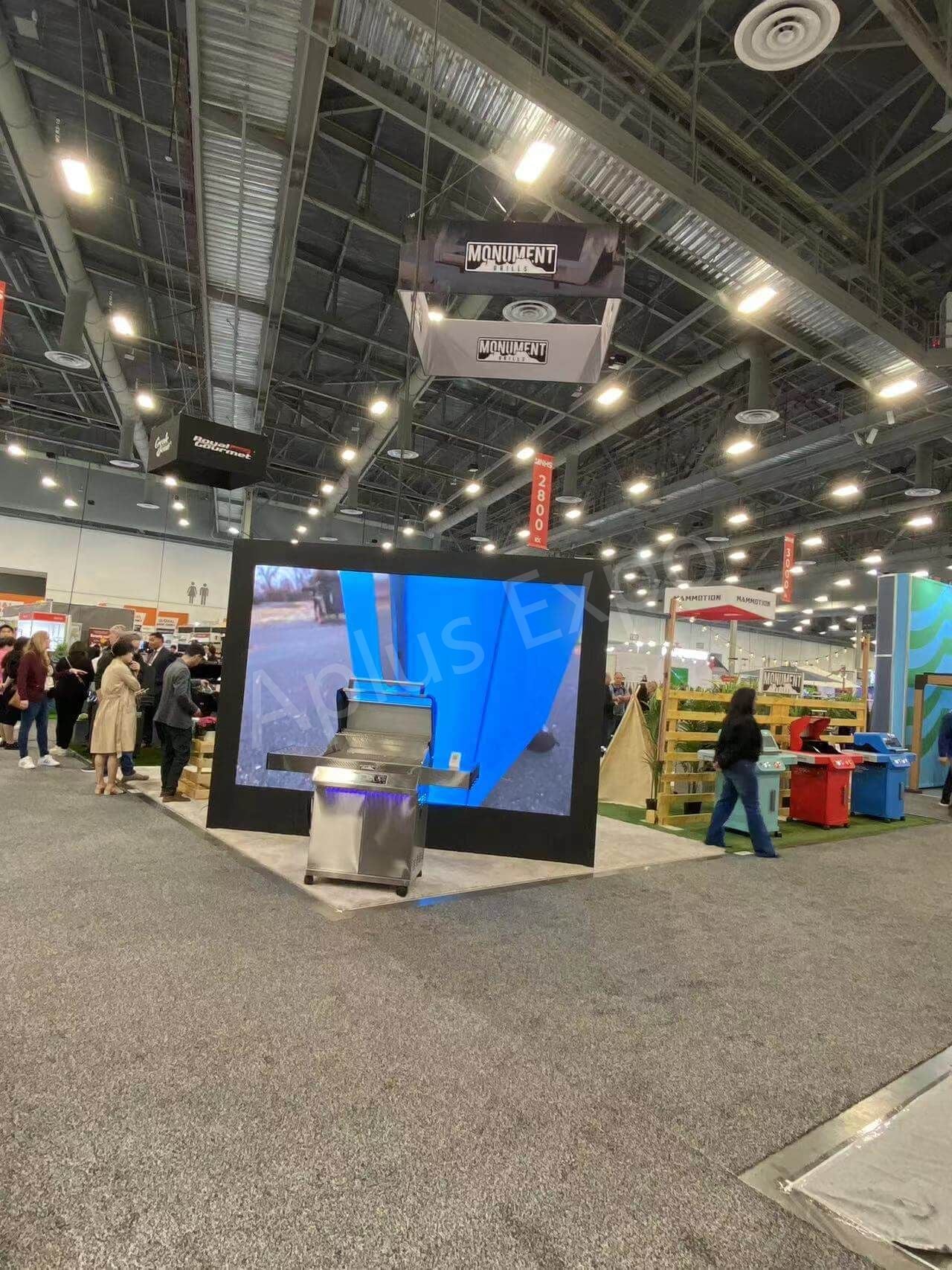 MONUMENT 30′x30′ NHS 2024 Stand - aplusexpo
